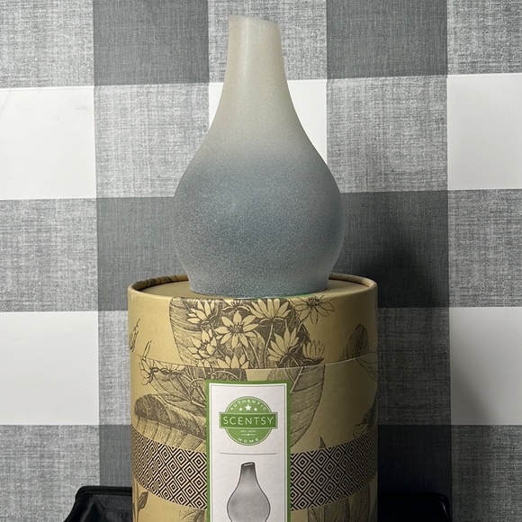 Scentsy | Accents | Scentsy Instill Diffuser Shade | Poshmark